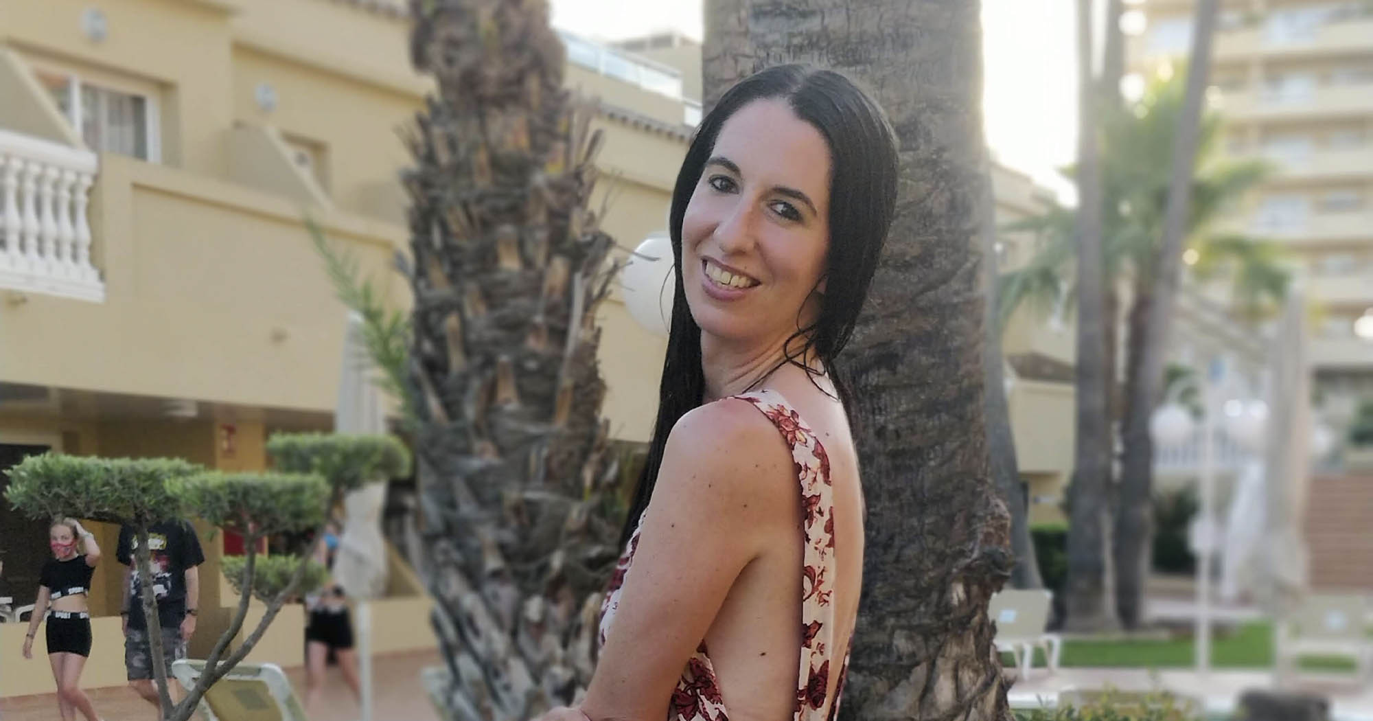 UN NUEVO COLE - Lady Carbonell